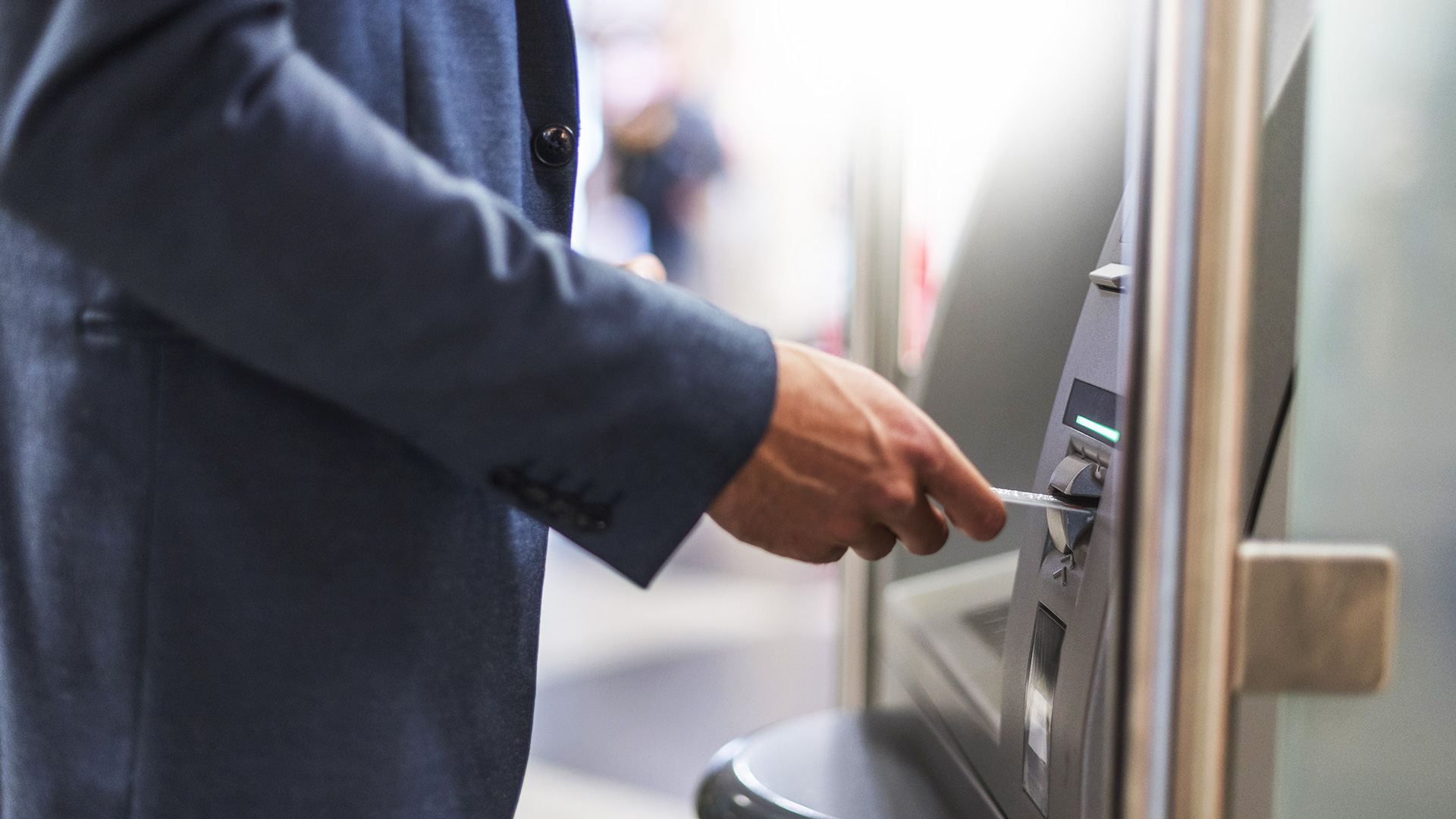 Banking monitor mesi estivi 2022 | Intesa Sanpaolo