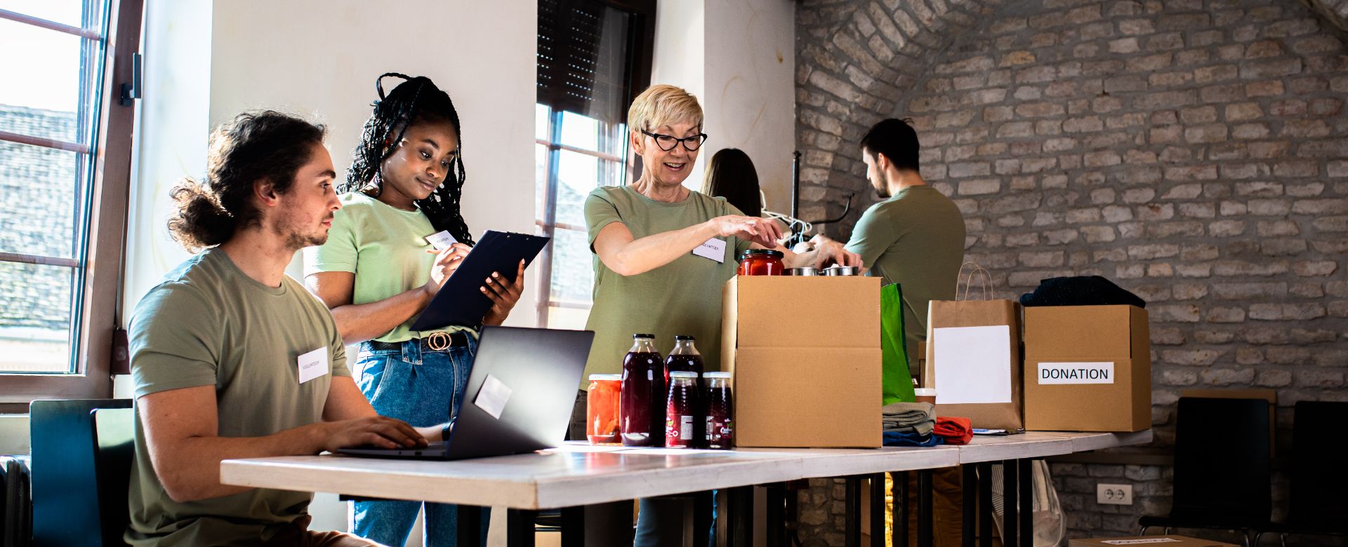 Intesa Sanpaolo per il Sociale: impegno per impatto trasformativo sulla ...