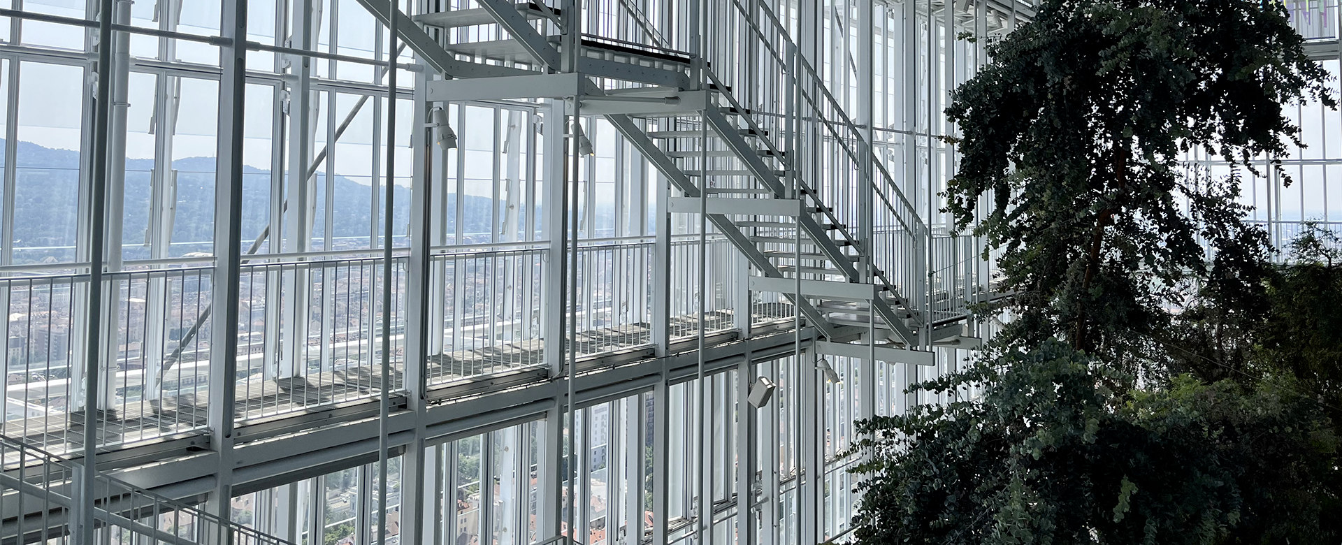 Euromoney recognizes several Intesa Sanpaolo subsidiaries banks in CEE ...