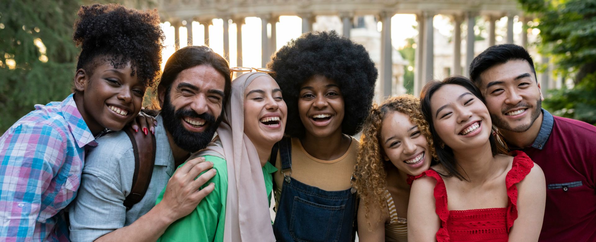 Social inclusion of young foreign migrants | Intesa Sanpaolo