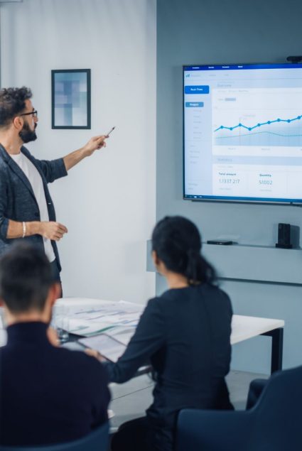 Intesa Sanpaolo chooses iGenius AI to improve business intelligence ...